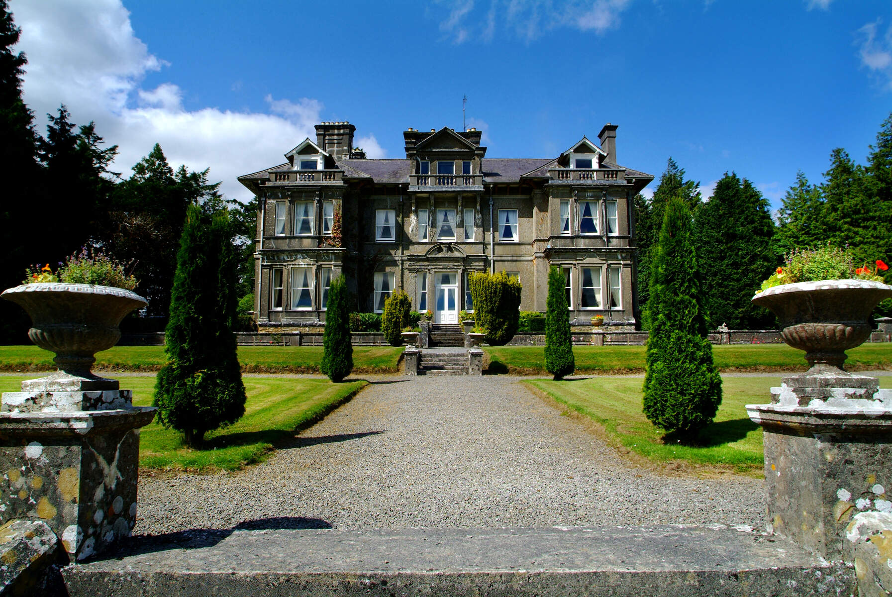 Hidden Heartlands – Celtic RNR Tours